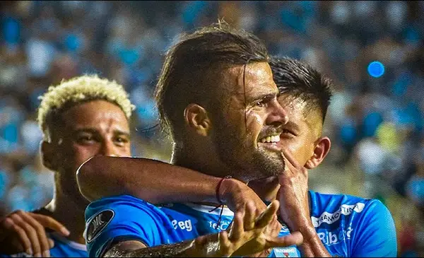 ¡Gol de otro planeta! El zurdazo de Alaniz que paralizó al Tahuichi ¿El ...