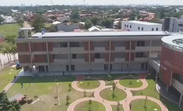 Presidenta Añez inaugura edificio de la UPB en Santa Cruz| Red Uno de Bolivia