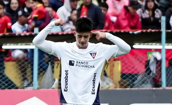 ¡Villagol de oro! Gabriel Villamil dio la victoria a LDU tras cinco ...
