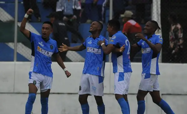 ¡San Antonio venció a Bolívar (1 - 0) con gol de Daniel Passira!| Red ...