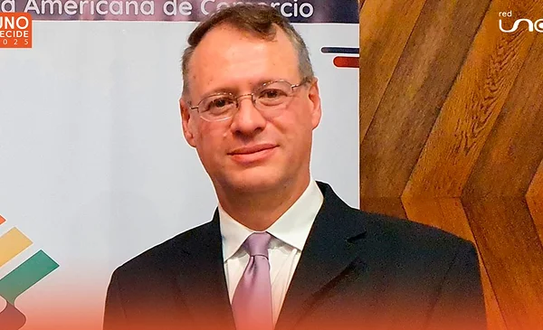 Jaime Dunn oficializa su precandidatura presidencial con ADN| Red Uno ...