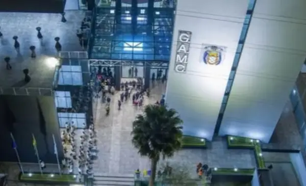 El nuevo edificio municipal de Cochabamba costó la mitad que la Casa Grande del Pueblo | Red Uno ...