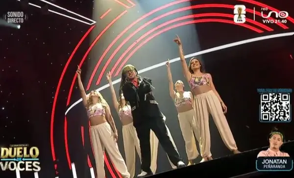 Jonatan Peñaranda abre la gran final con “Ilumina” y emociona al jurado ...