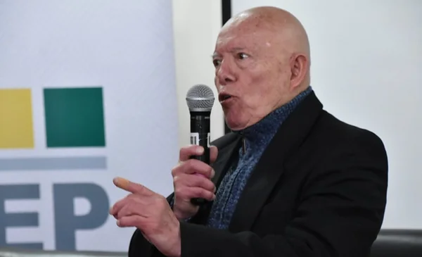 Óscar Hassenteufel renuncia a la presidencia del TSE, según la vocal ...