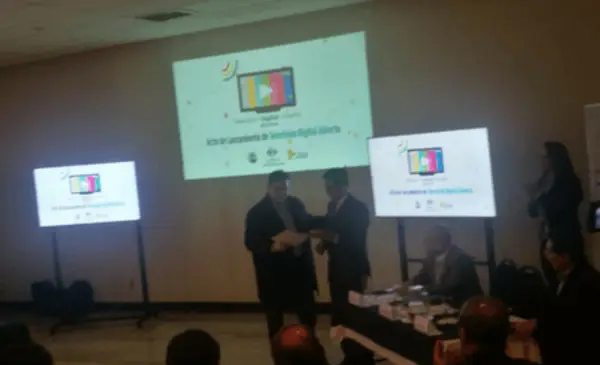 Red Uno de Bolivia y otros 20 canales transmiten su señal en HD| Red ...
