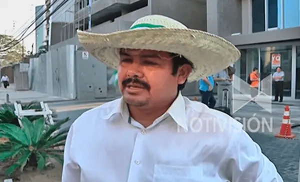 Artista cruceño exhorta al 'Camba Calucha' a "no tirarse al muere"| Red ...