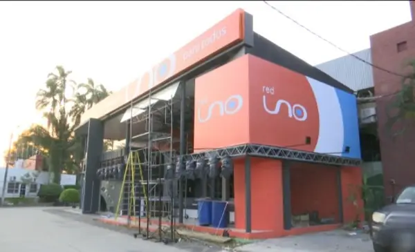 Red Uno de Bolivia ultima detalles para su gran stand en Expocruz 2025 ...