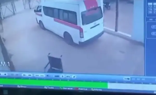 ¿Un fantasma? Cámara capta extraño fenómeno paranormal en hospital de ... ¿Un fantasma? Cámara capta extraño fenómeno paranormal en hospital de ...