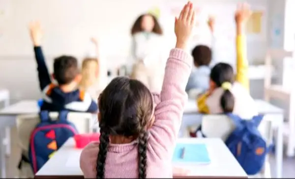 Comienza la preinscripción en unidades educativas de alta demanda| Red Uno de Bolivia