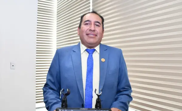 Santamaría inicia su gestión con enfoque en consenso y elecciones ...