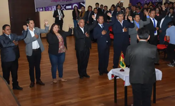 Nelson Alcócer es el nuevo director distrital de Educación de Santa ...